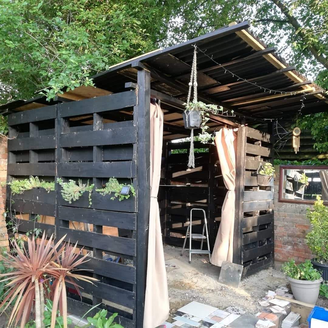 ¿Es posible hacer pergolas y terrazas usando pallets y maderas baratas ...