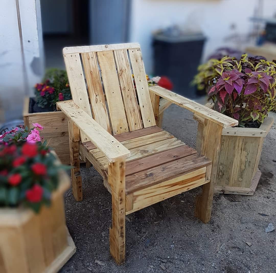 +30 Maneras geniales para sillas de palets - Pallets Decor